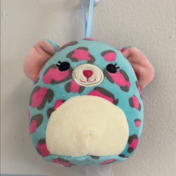 Squishmallows | Toys | Squishmallow New Pink And Blue Cheetah Chelsea ...